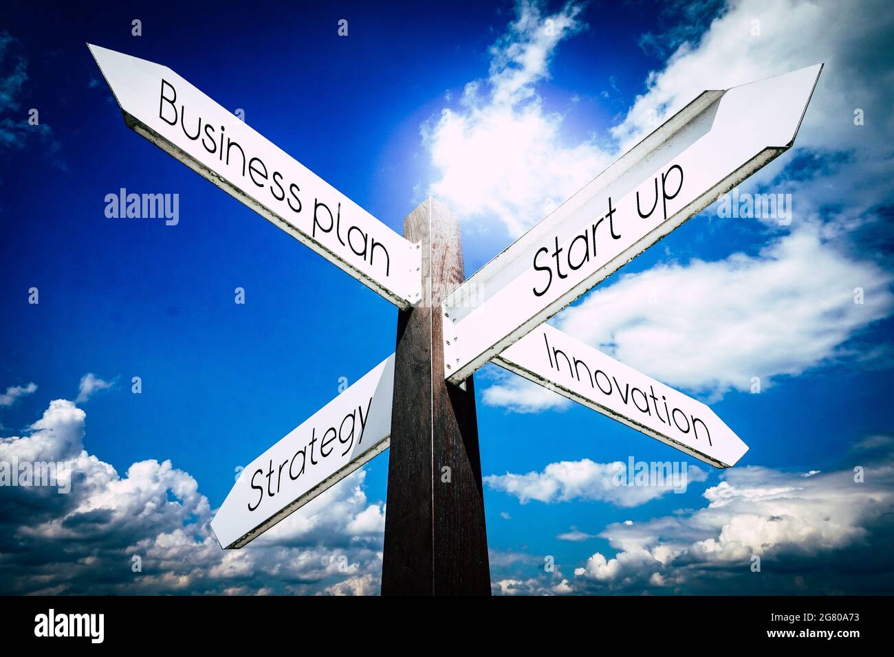 Strategy plan arrows hi-res stock photography and images - Alamy
