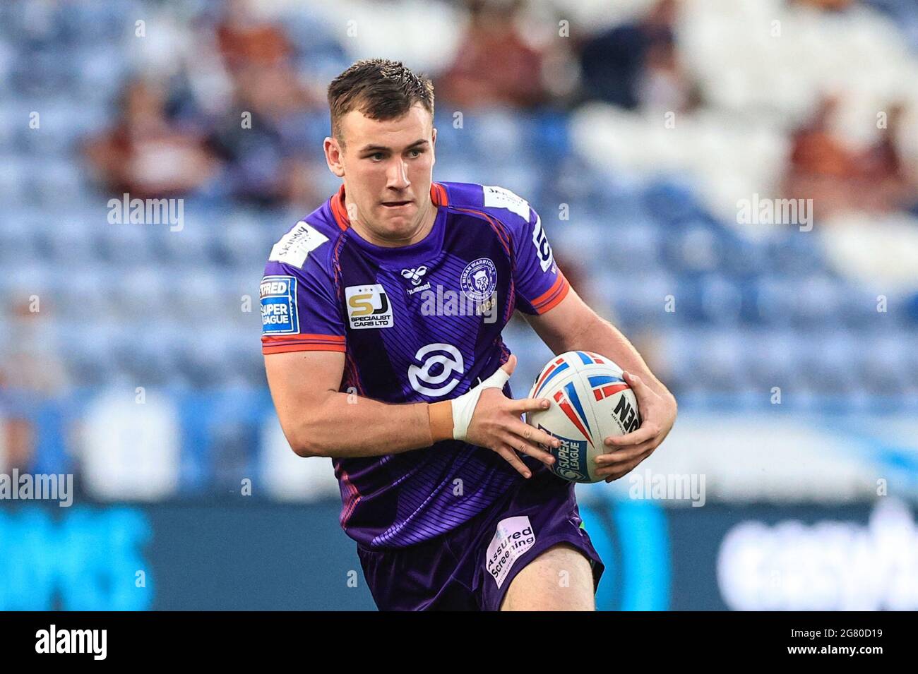 Harry Smith (20) of Wigan Warriors in action during the game Stock ...