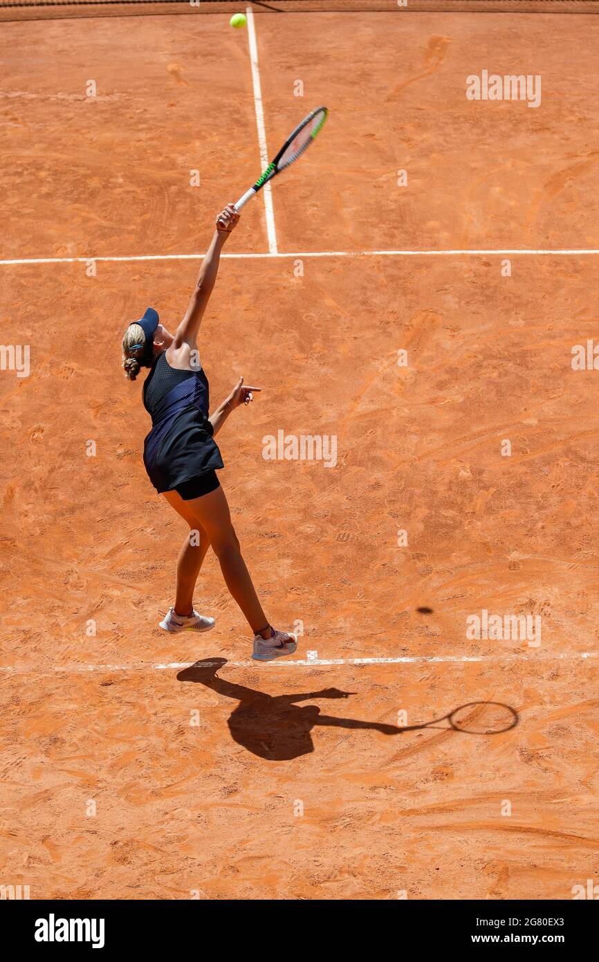 Mirra andreeva hi-res stock photography and images - Alamy