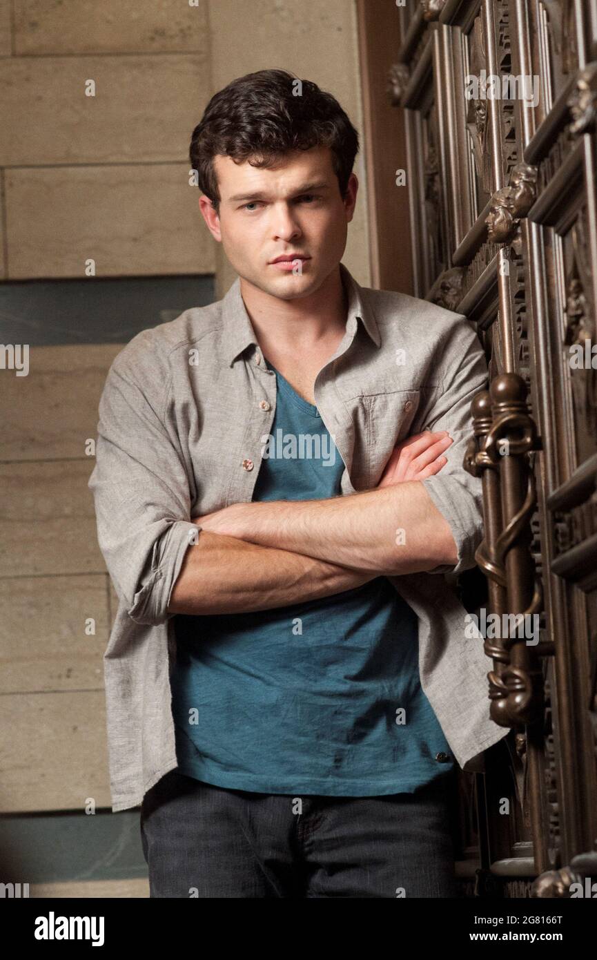 Alden Ehrenreich Ethan Fan Casting Alden Ehrenreich As Ethan Hunt In