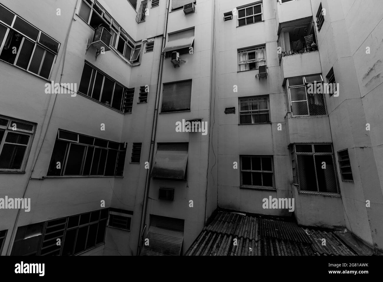 High rise architecture Black and White Stock Photos & Images - Alamy