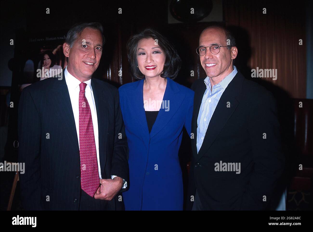 Connie chung 2002 hi-res stock photography and images - Alamy