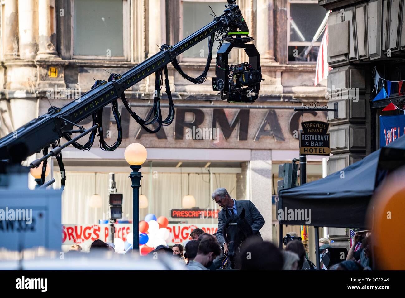 Indiana jones filming glasgow hi-res stock photography and images - Alamy