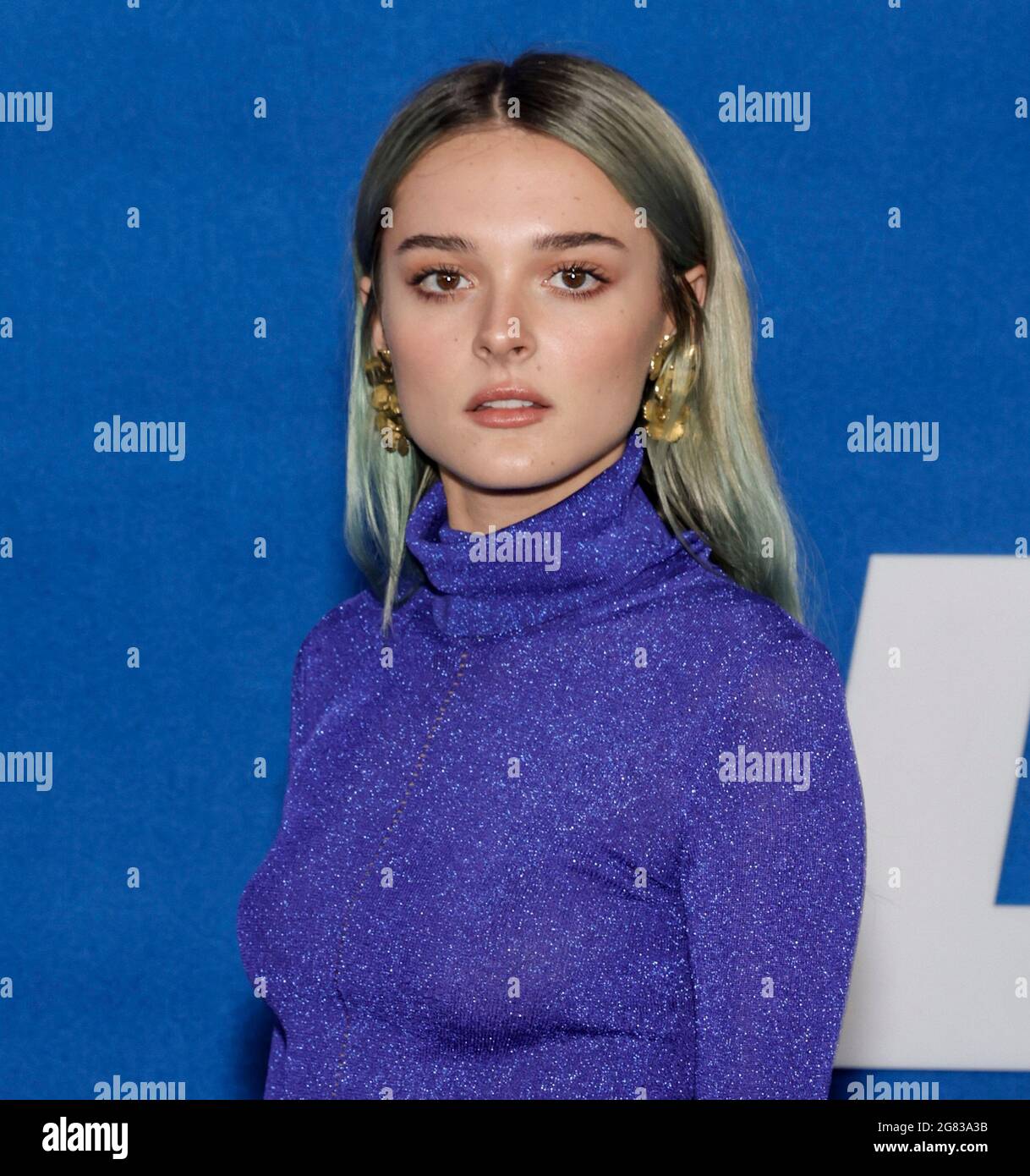 Charlotte lawrence singer hi-res stock photography and images - Alamy