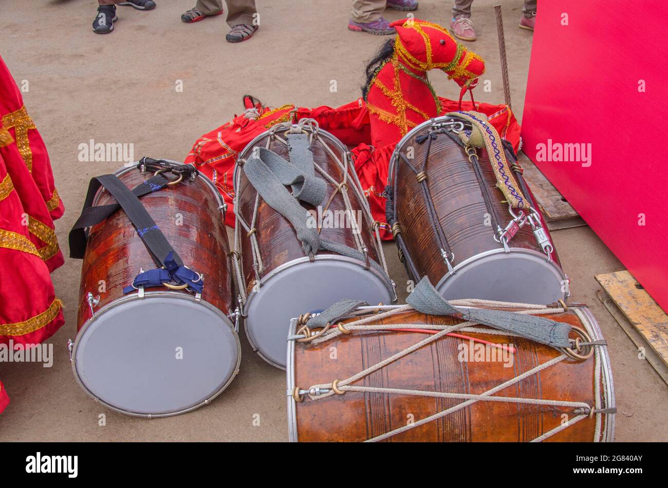 Musical instruments in ancient art hi-res stock photography and images ...
