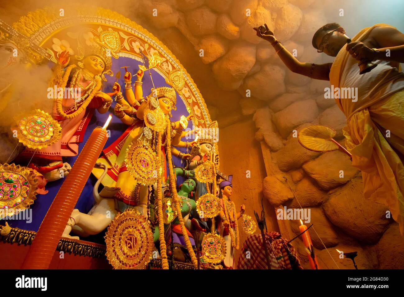 Kolkata, India - October 16, 2018 : Young Hindu Priest worshipping ...