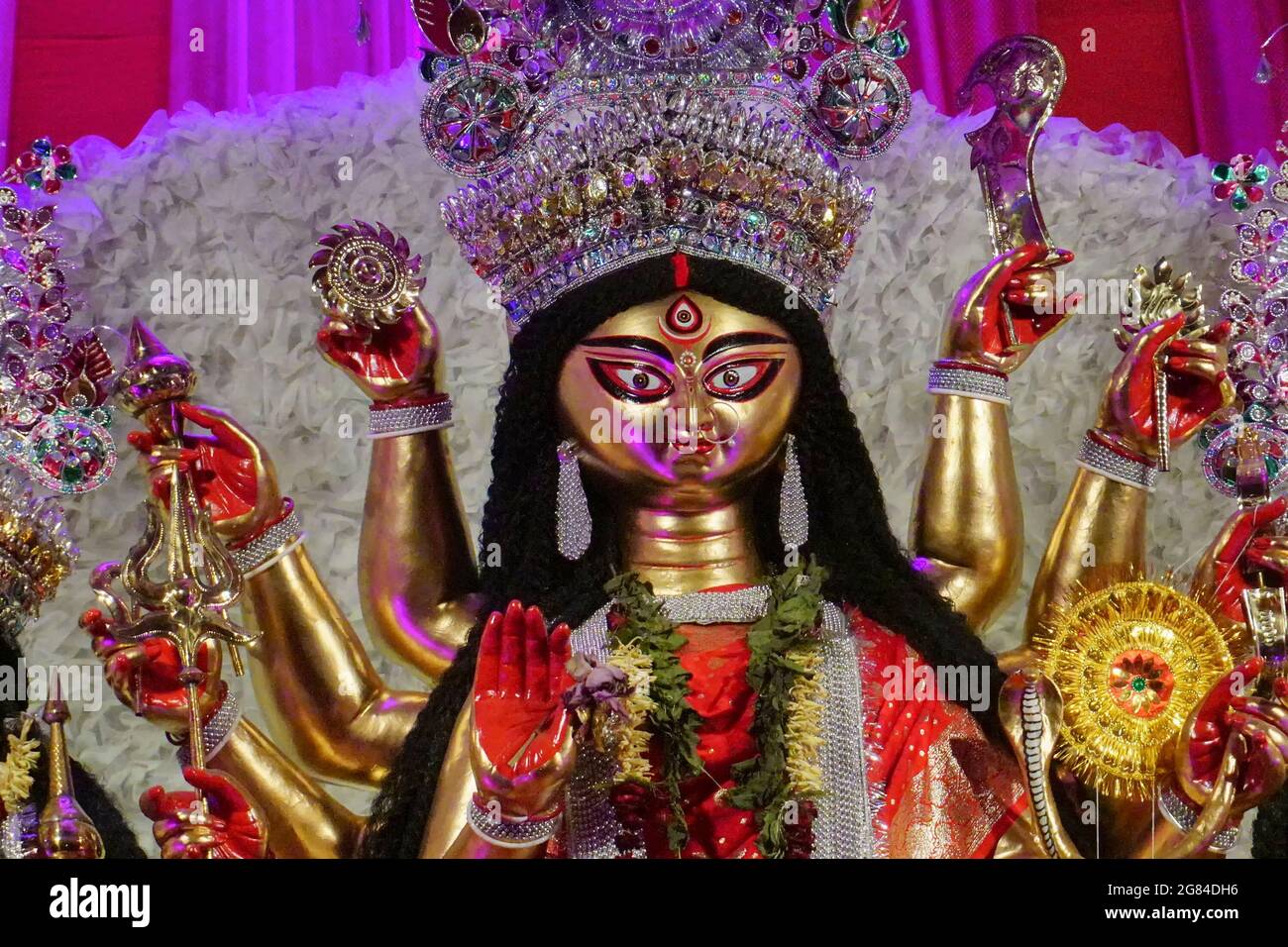 Goddess durga face hi-res stock photography and images - Alamy