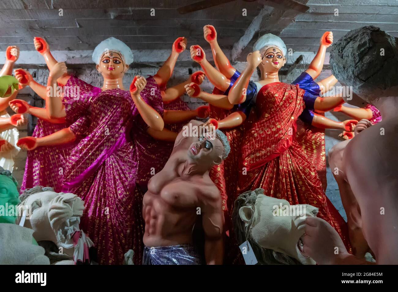 Bengali dresses hi-res stock photography and images - Alamy