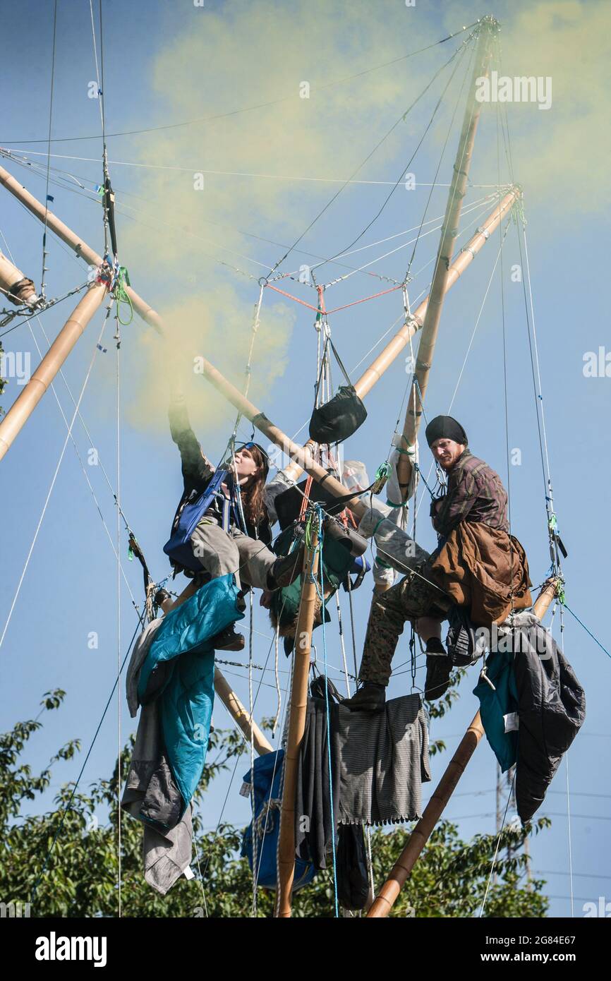 Beacon structure hi-res stock photography and images - Alamy