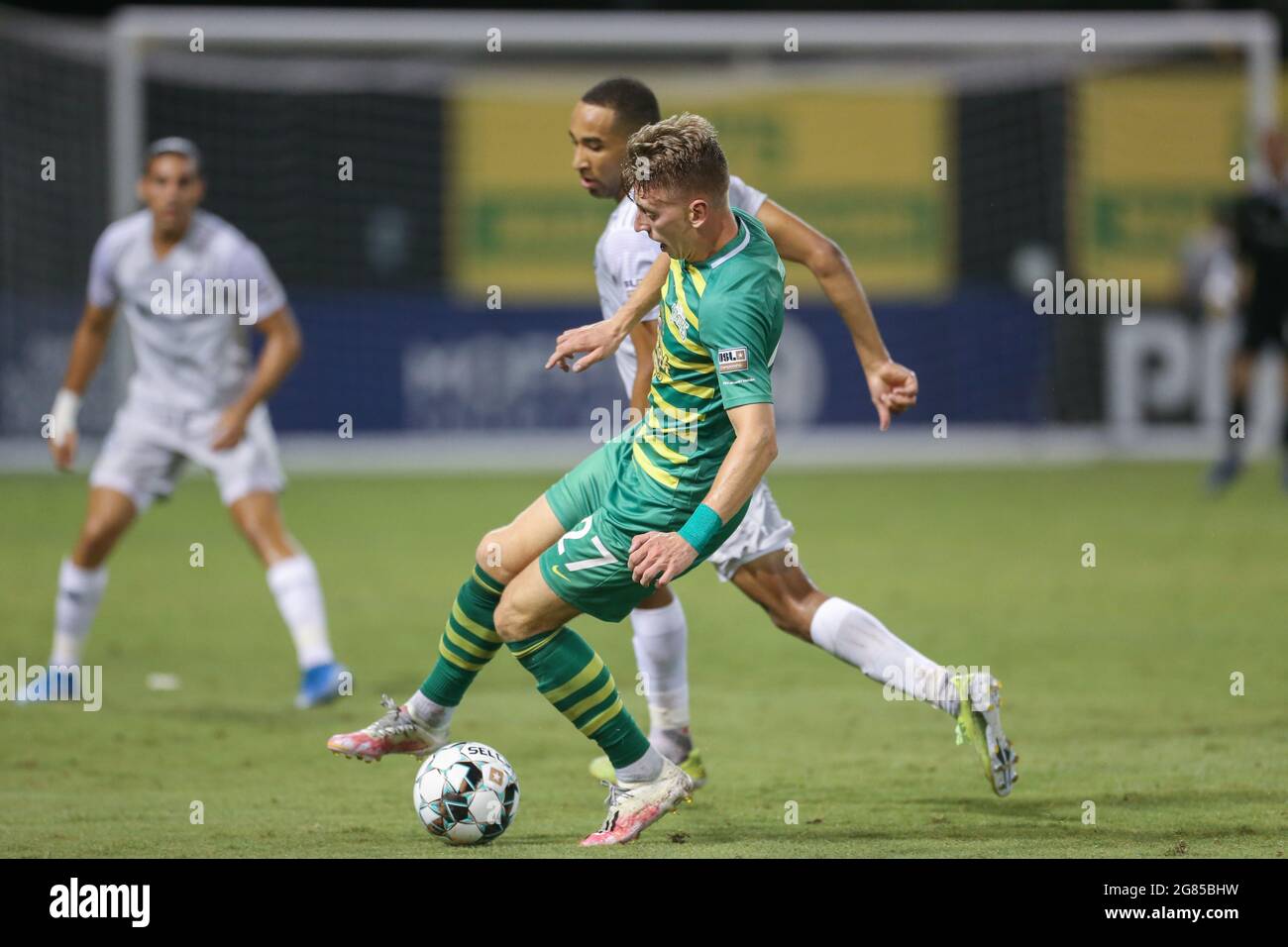 St. Petersburg, FL USA; Tampa Bay Rowdies midfielder Jordan Doherty (22 ...