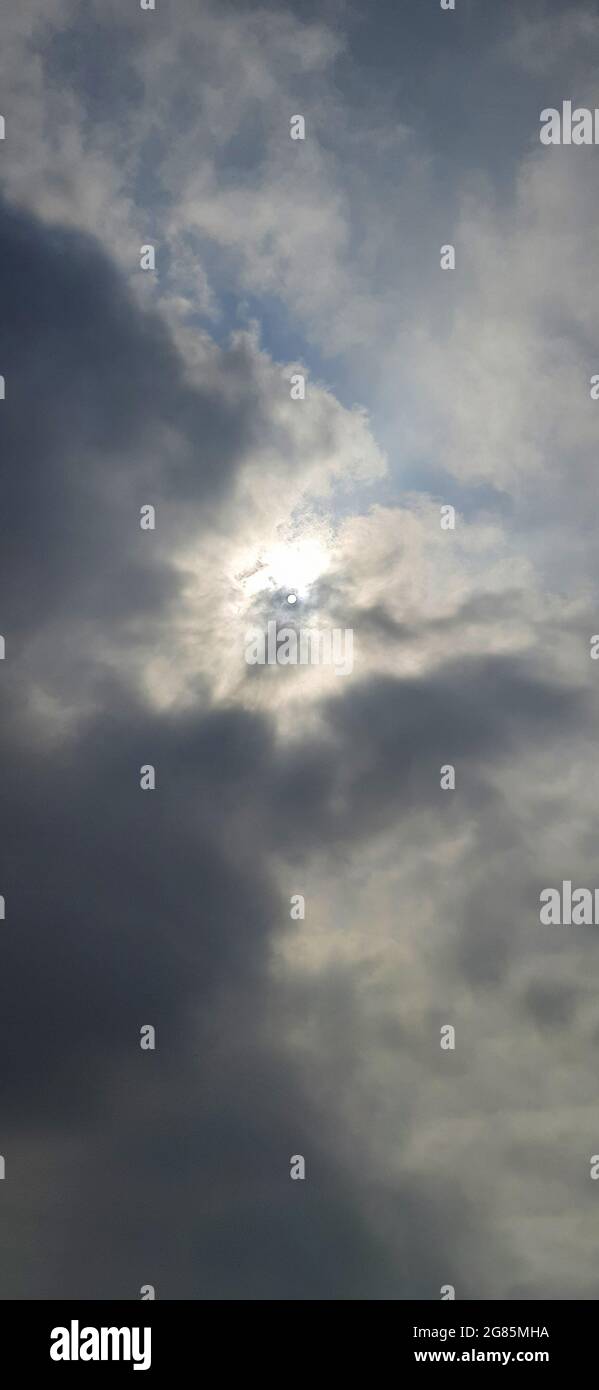 Dark rainy clouds hi-res stock photography and images - Alamy