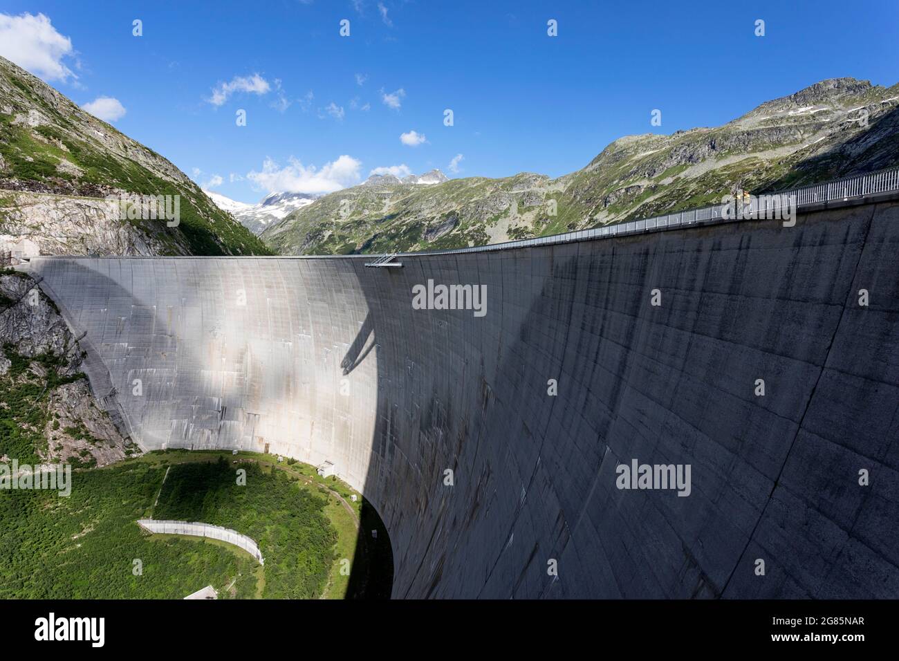 Viewpoint on hydroelectric power dam on Kolnbreinsperre reservoir lake ...