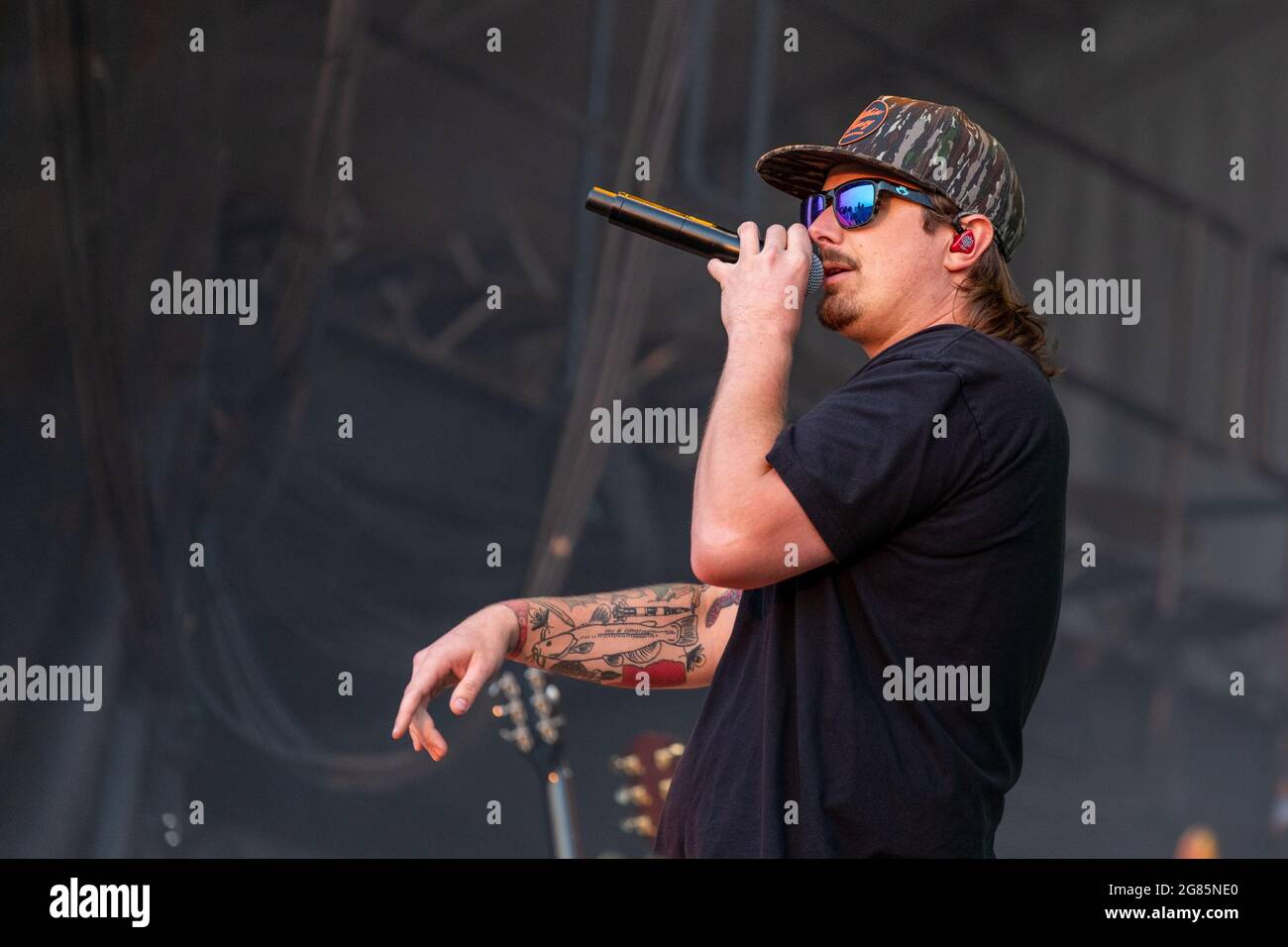 Country singer Hardy (Michael Hardy) during the Country Thunder Music ...