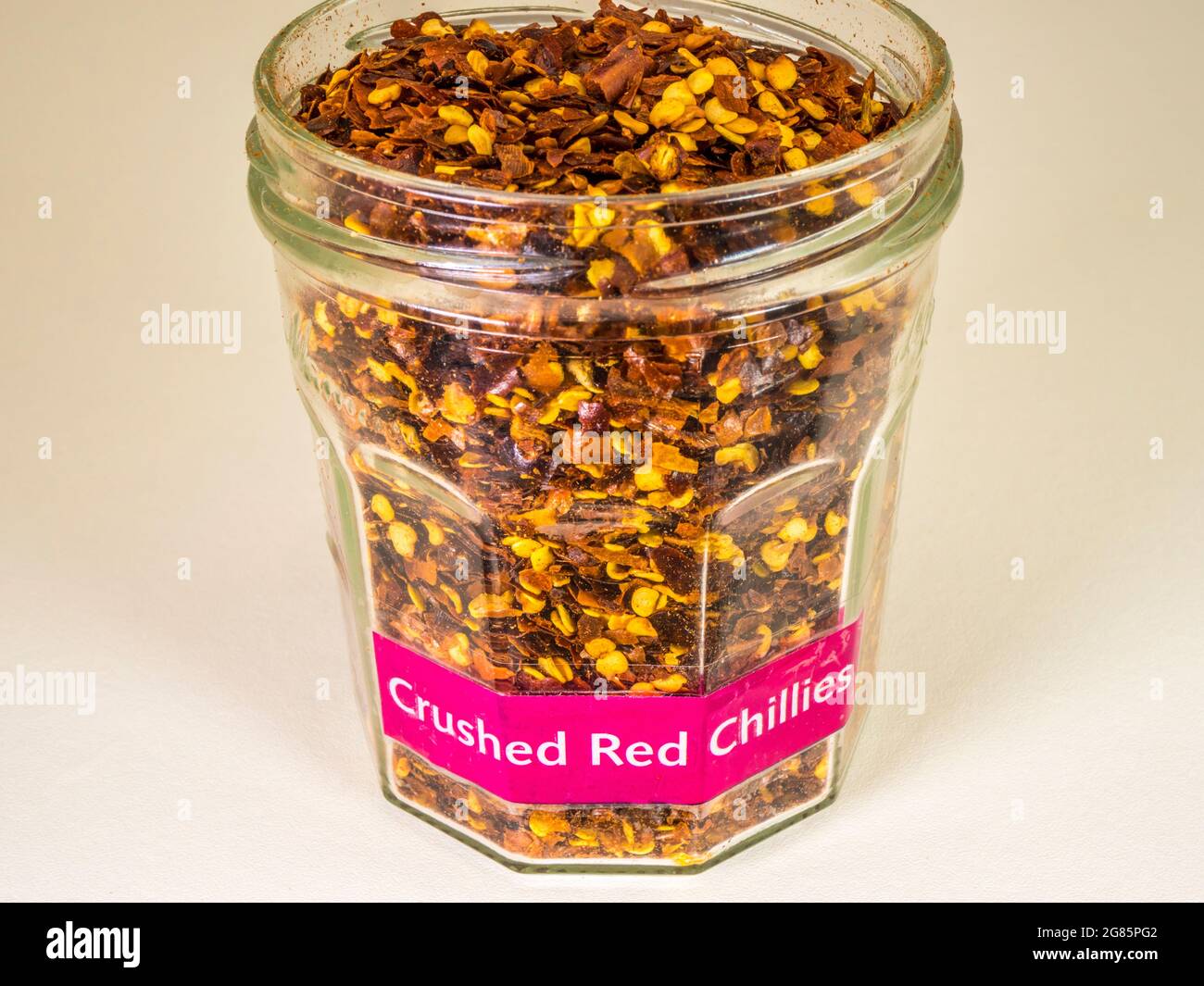 Chilli crushed hi-res stock photography and images - Alamy