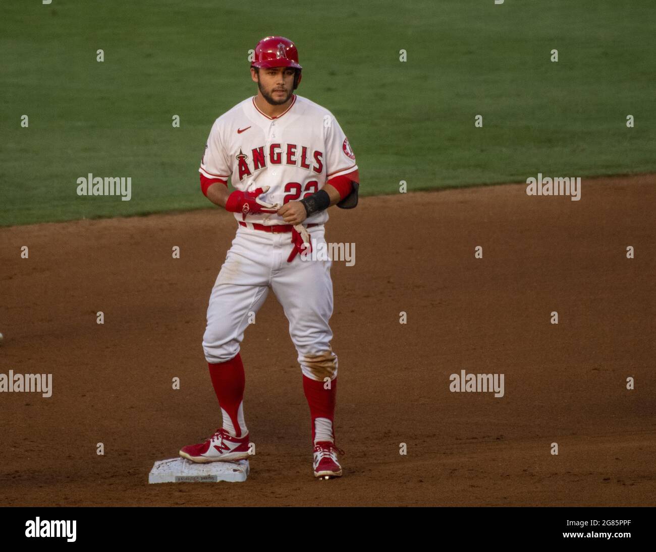 Second angel stands hi-res stock photography and images - Alamy