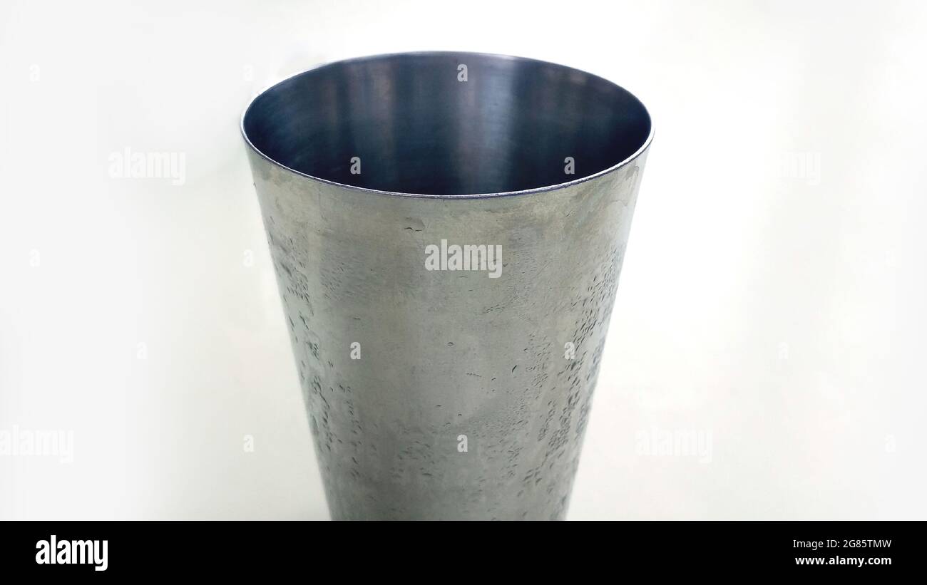 Steel container hi-res stock photography and images - Alamy
