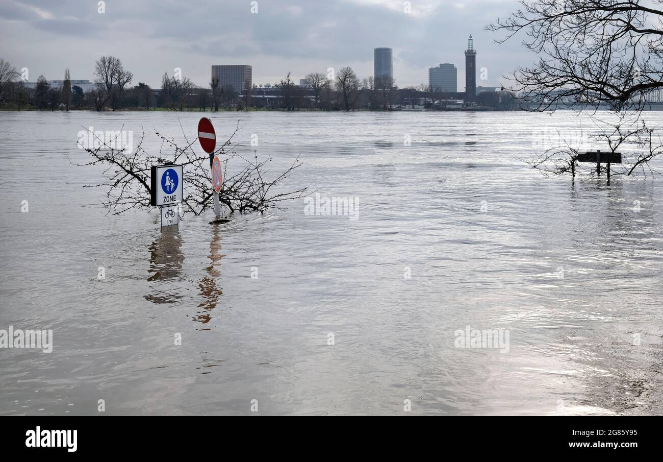 Extreme weather: Flooded pedestrian zone in Cologne, Germany Stock ...