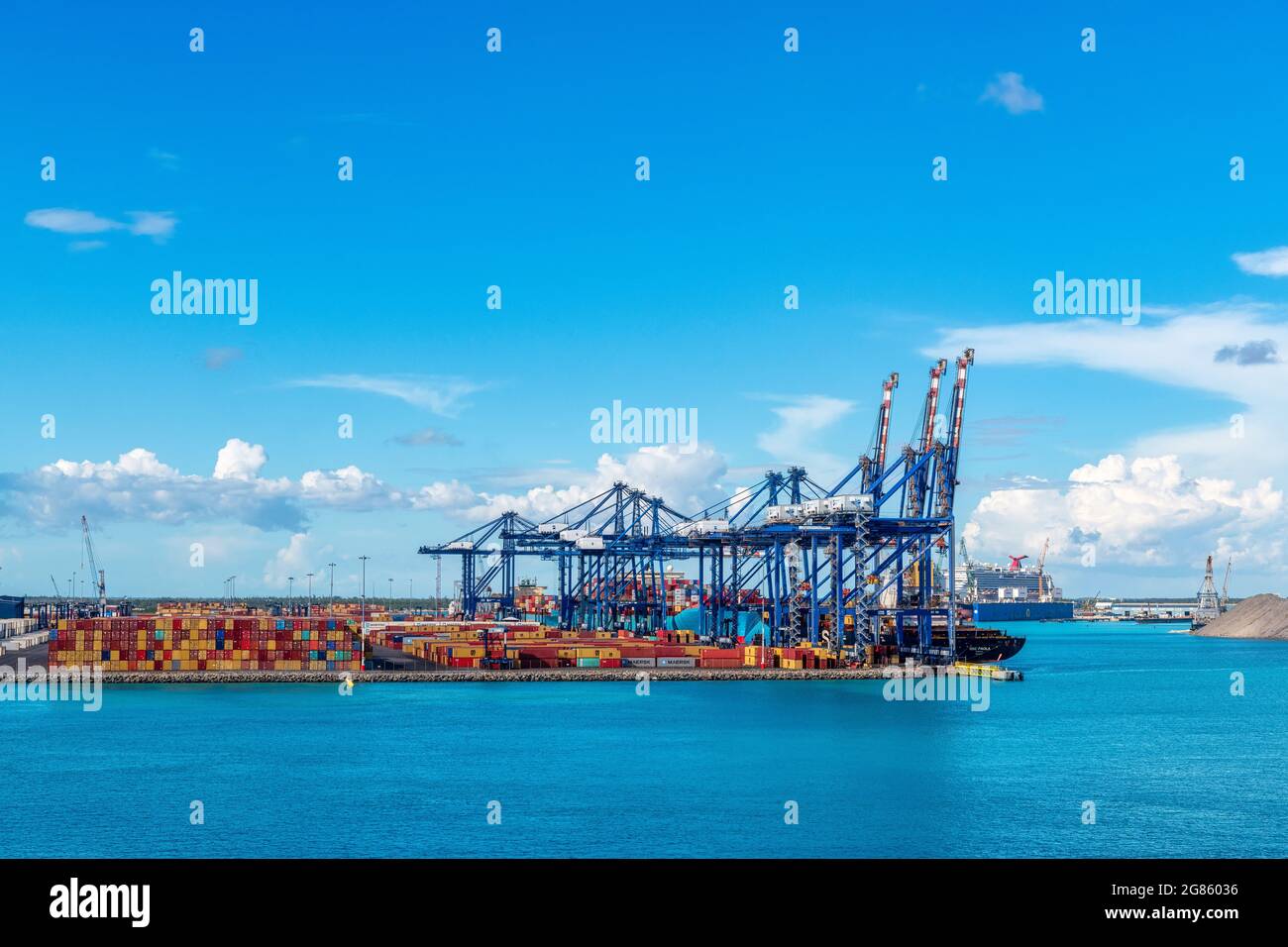 Freeport bahamas hi-res stock photography and images - Alamy