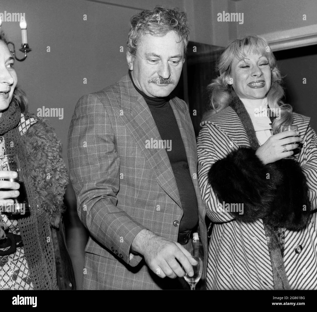 The Romanian actor Amza Pellea, approx. 1978 Stock Photo - Alamy