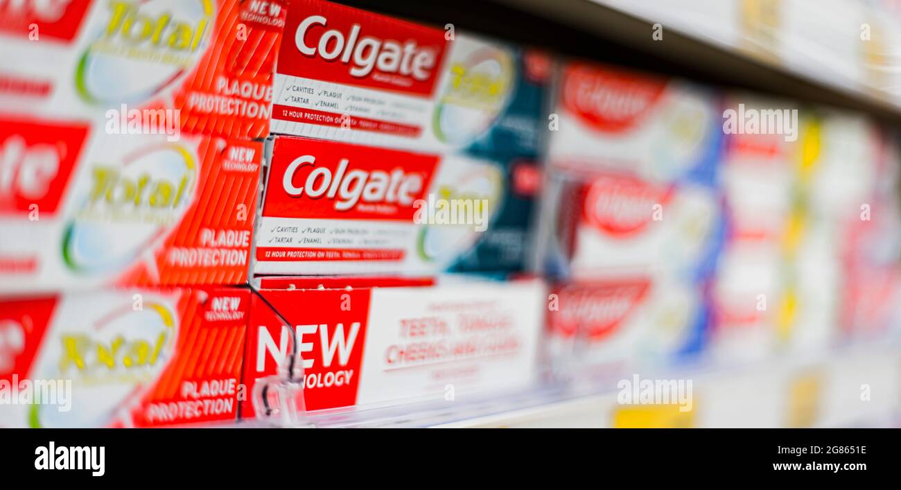 Toothpaste store display hi-res stock photography and images - Alamy
