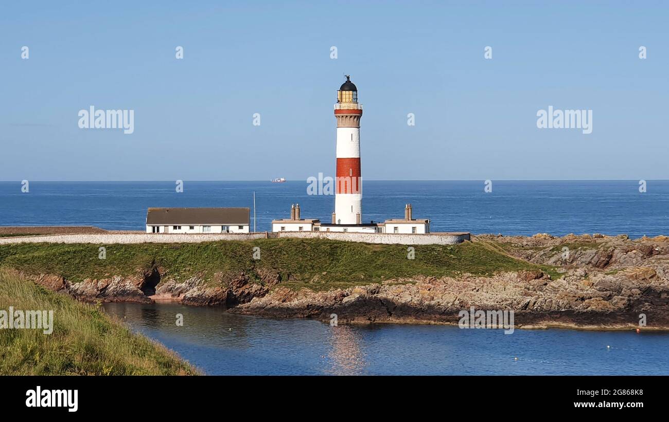 Buchan Ness red and white lighthouse, Boddam, Scotland Stock Photo - Alamy