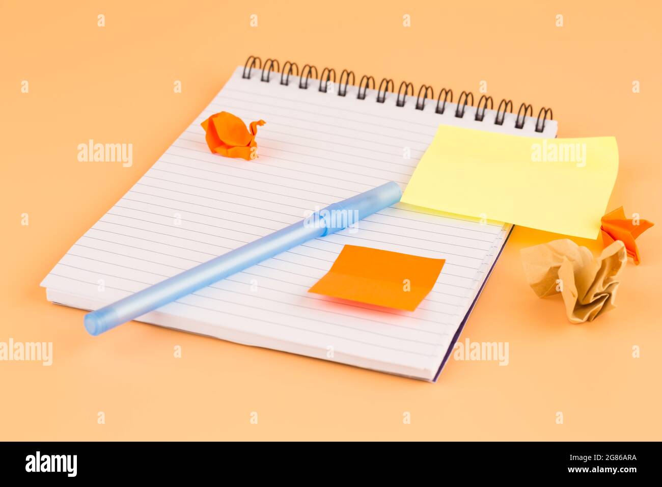 Notepad school hi-res stock photography and images - Alamy