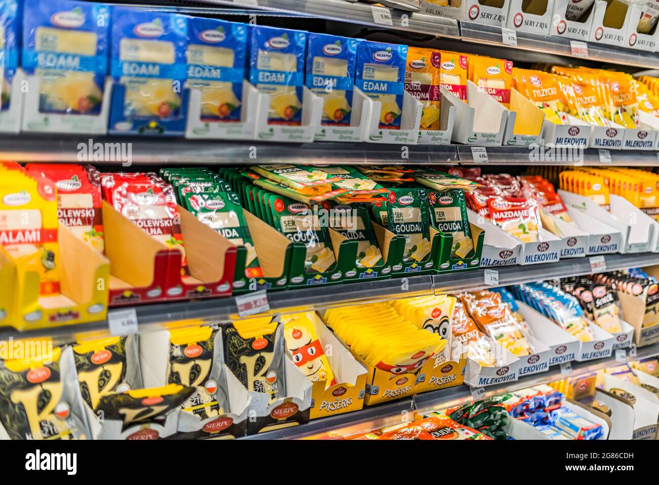 Supermarket dairy display hi-res stock photography and images - Alamy