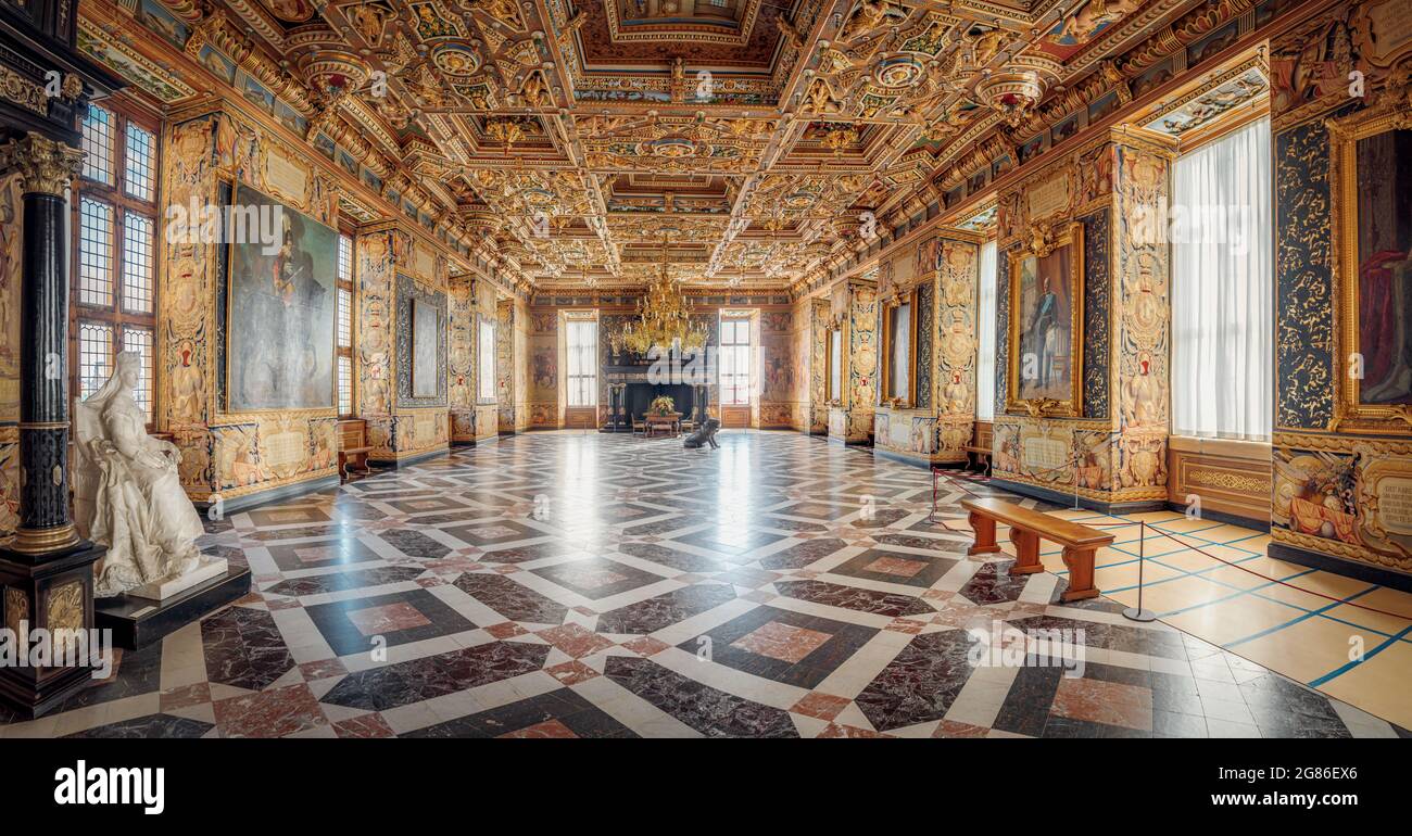 The Great Hall in Frederiksborg Castle Interior - Hillerod, Denmark ...