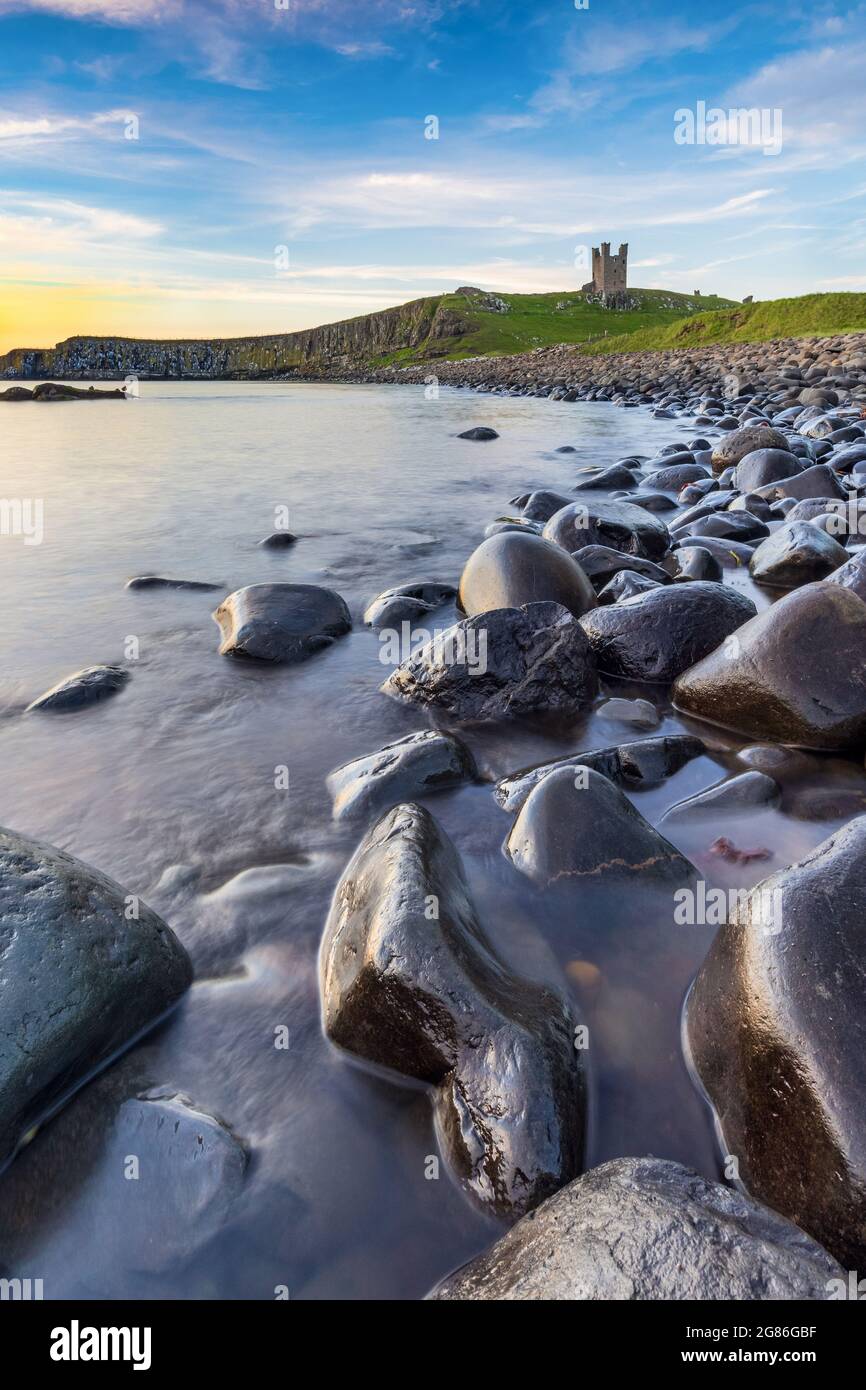 Dunstanburgh sunrise hi-res stock photography and images - Alamy