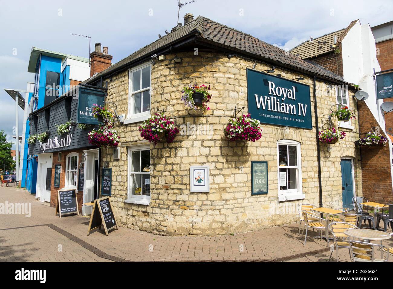 Royal kitchen hi-res stock photography and images - Alamy