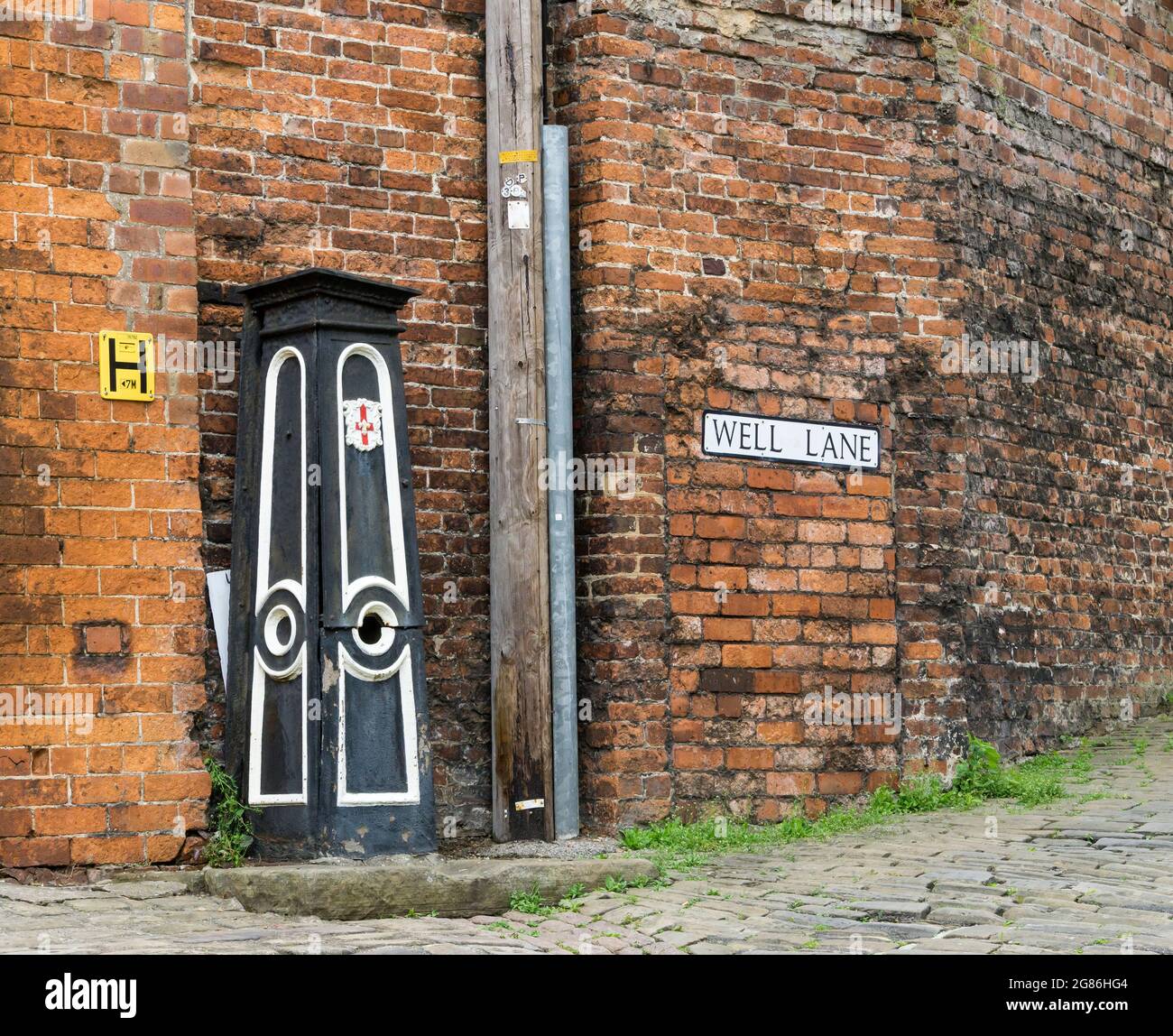 Well Lane and old water pump housing Lincoln City Lincolnshire 2021 ...