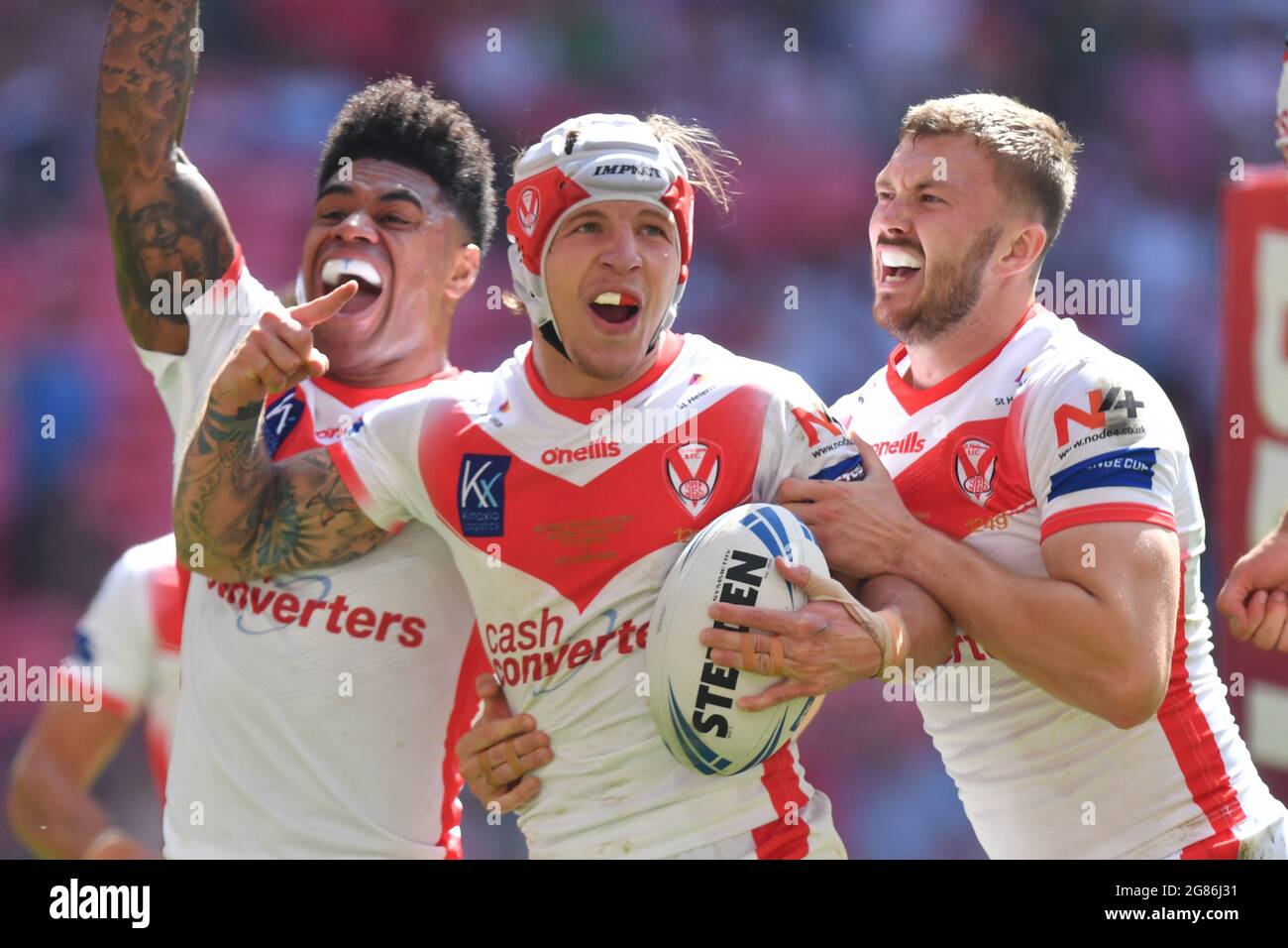 Theo Fages (7) of St Helens celebrates his try Stock Photo - Alamy