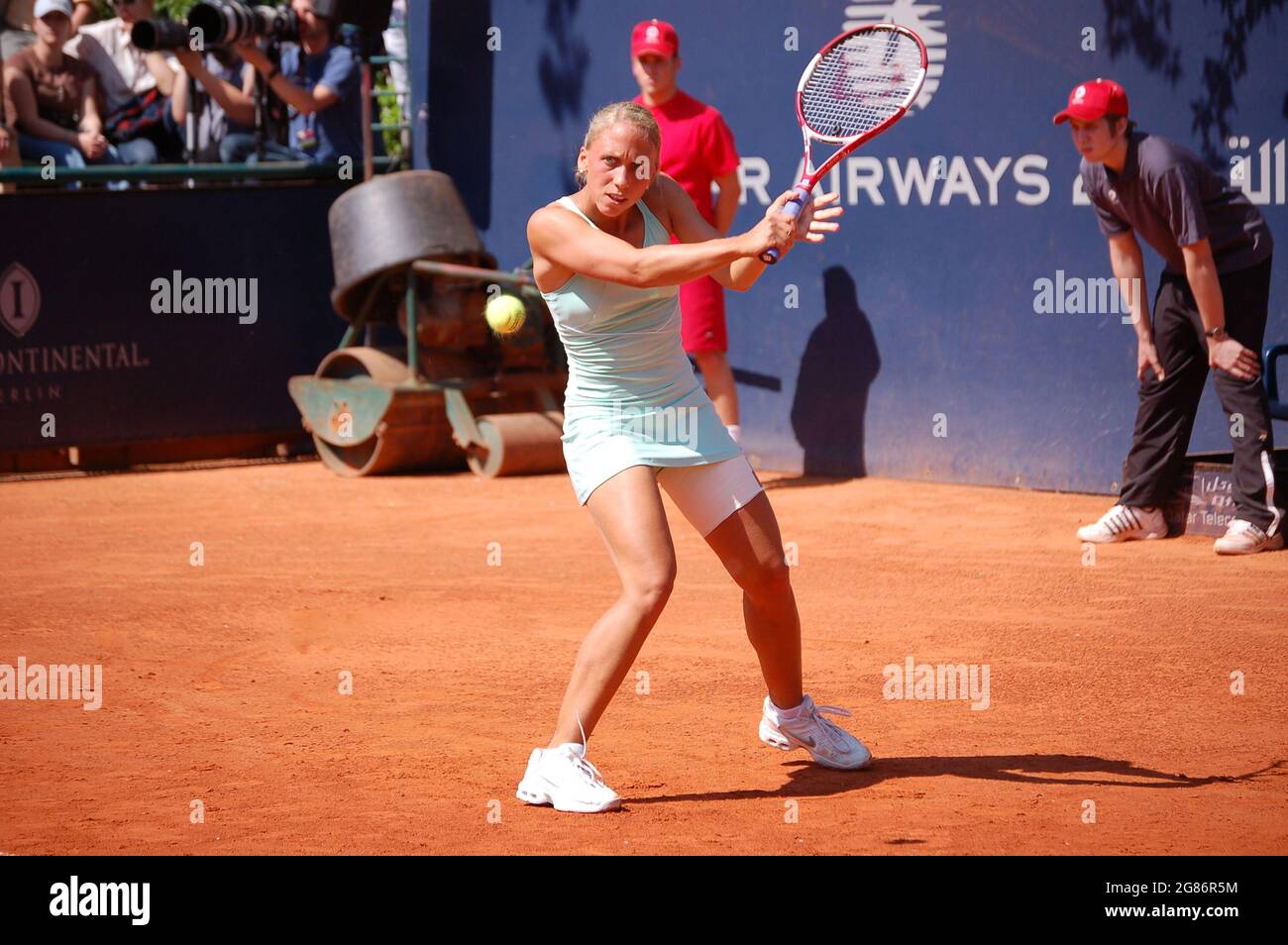 Julia schruff hi-res stock photography and images - Alamy