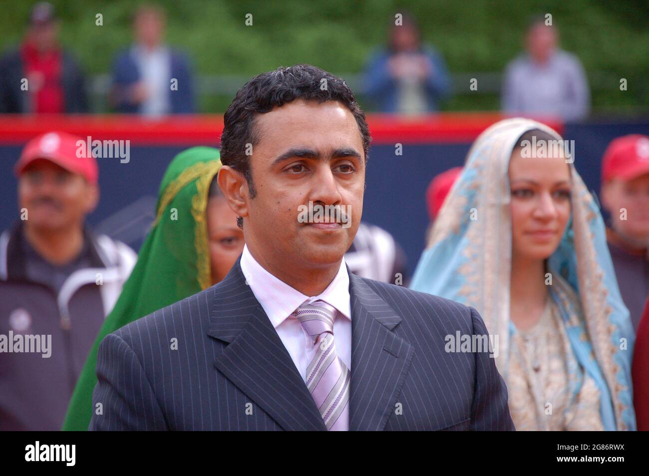 Scheich mohamed bin faleh al thani hi-res stock photography and images ...