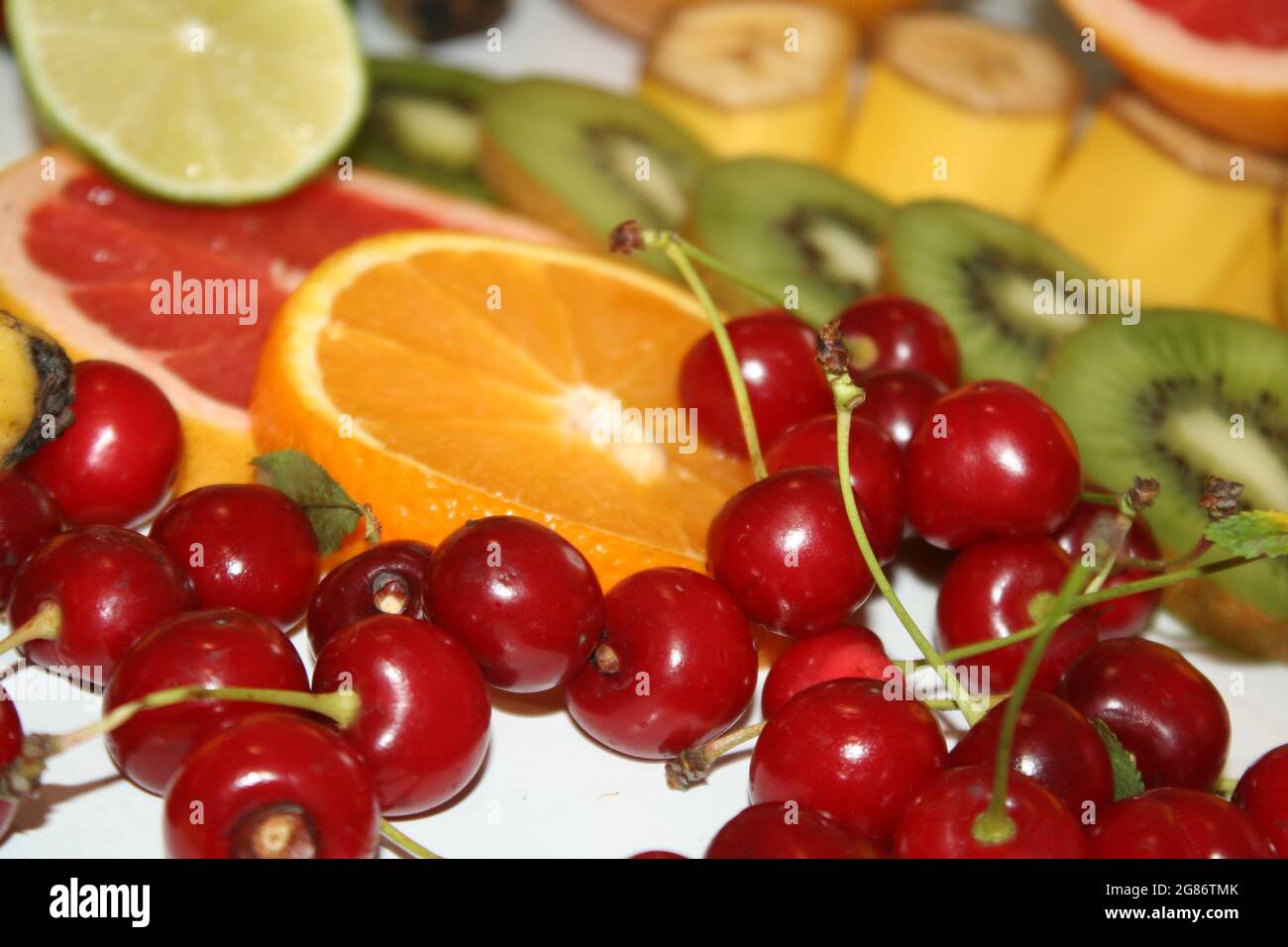Fuit slice hi-res stock photography and images - Alamy