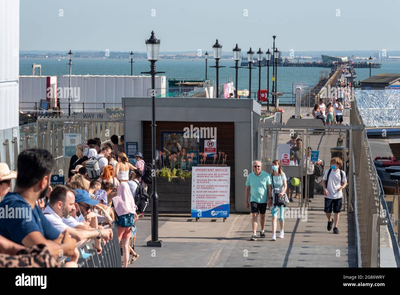 Southend on Sea, Essex, UK. 17th Jul, 2021. The warm and sunny weather ...