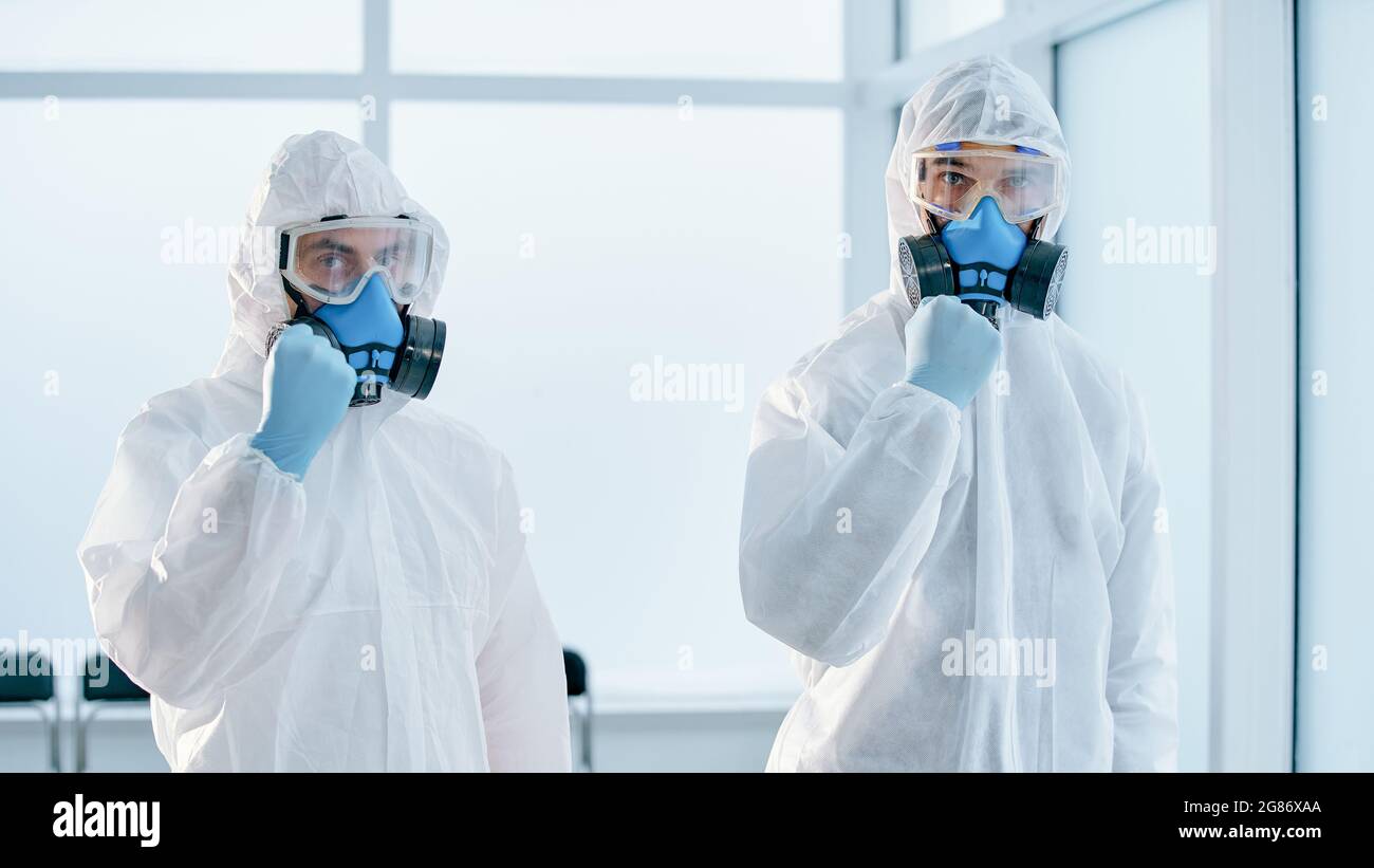 Biohazard suits hi-res stock photography and images - Alamy