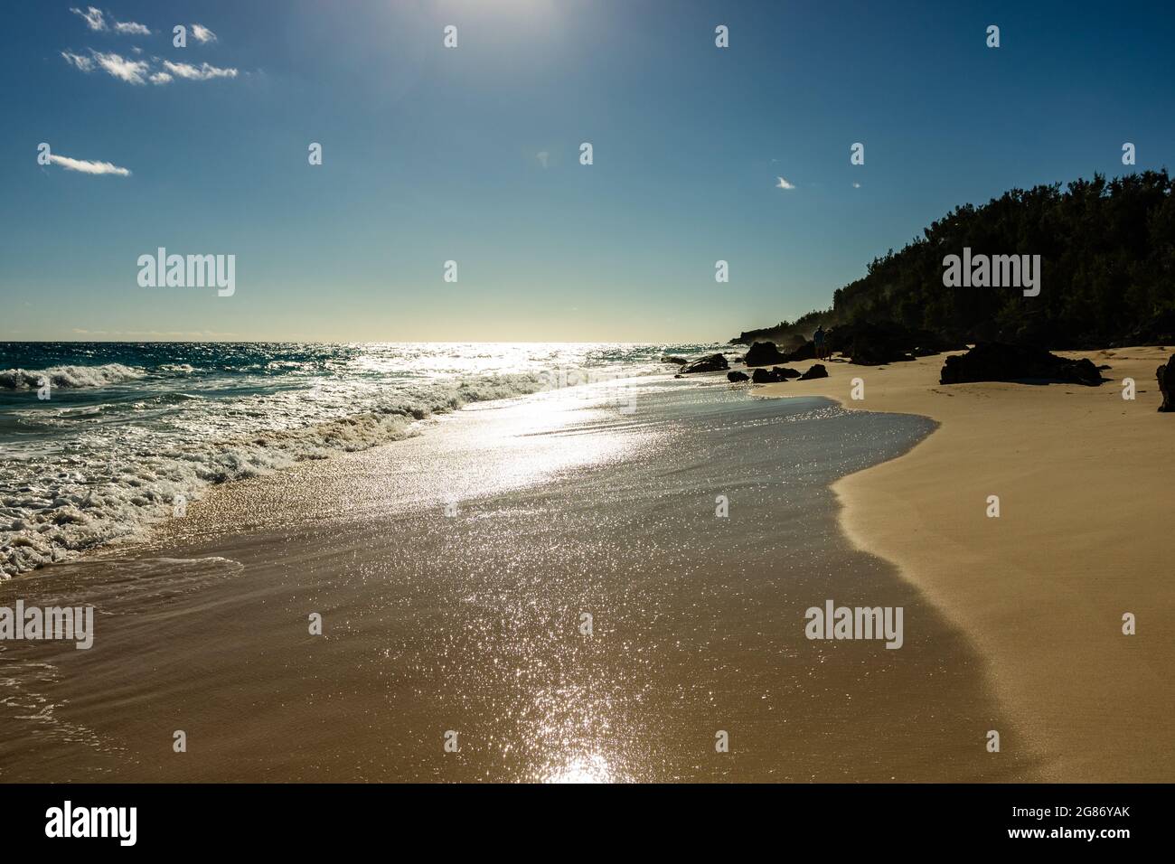 Bermuda hamilton sunset hi-res stock photography and images - Alamy