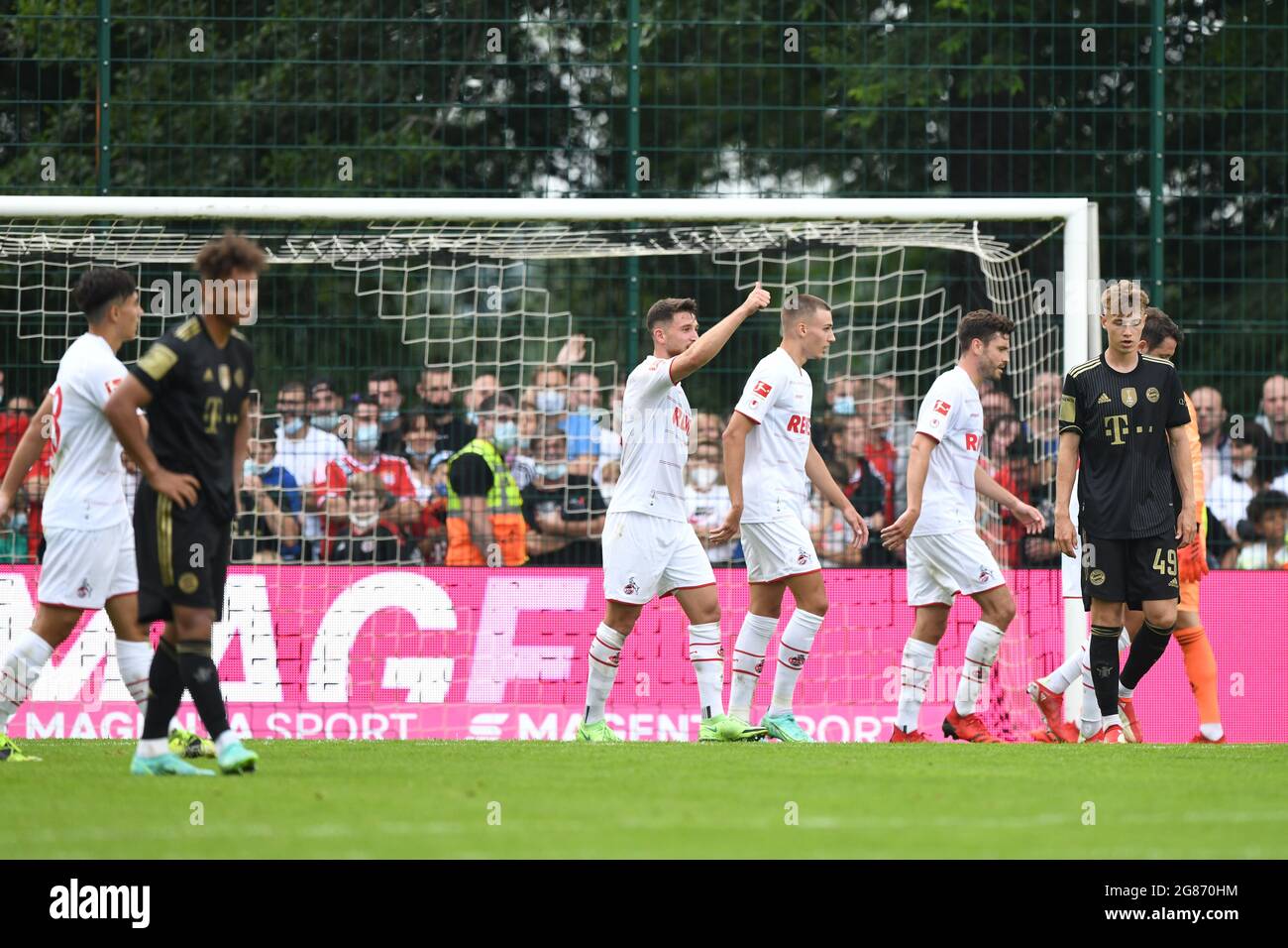 Fc bayern münchen 1 fc köln hi-res stock photography and images - Alamy
