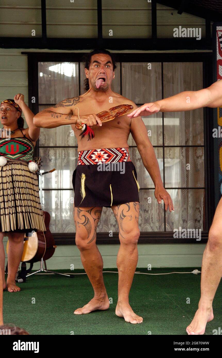 Maori warriors dancing the haka hi-res stock photography and images - Alamy