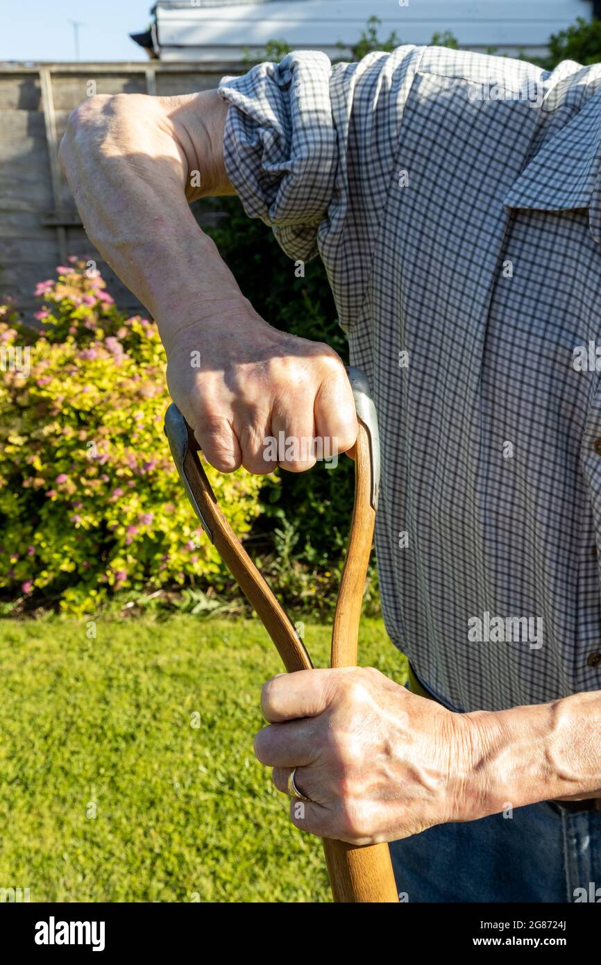 Work worn hands hi-res stock photography and images - Alamy