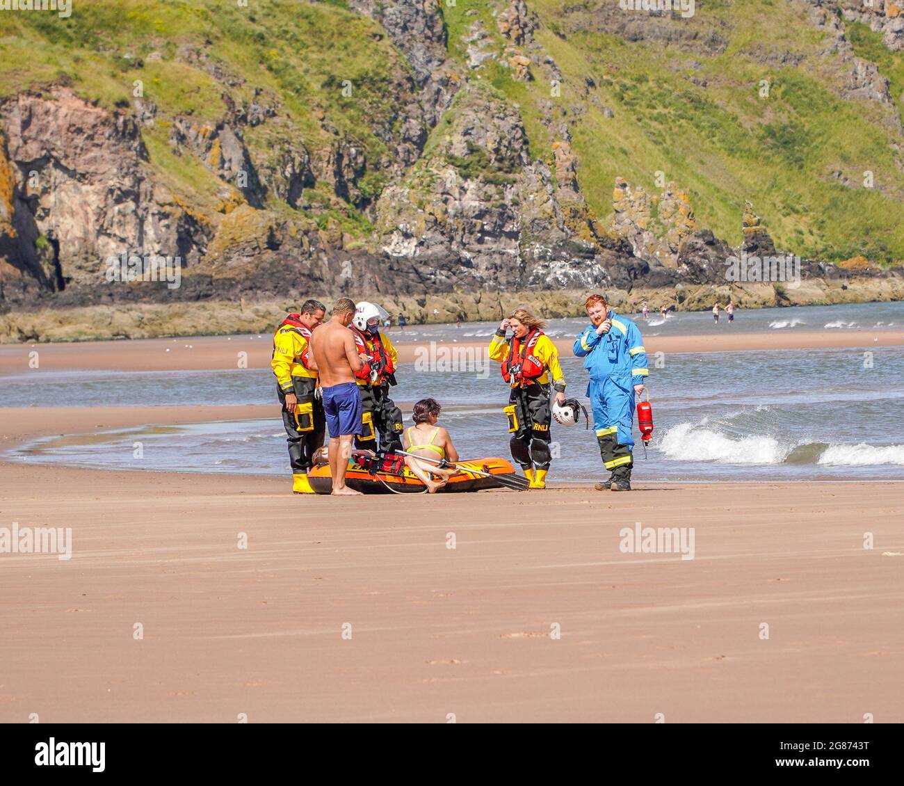Beach rescue coastguard team hi-res stock photography and images - Alamy