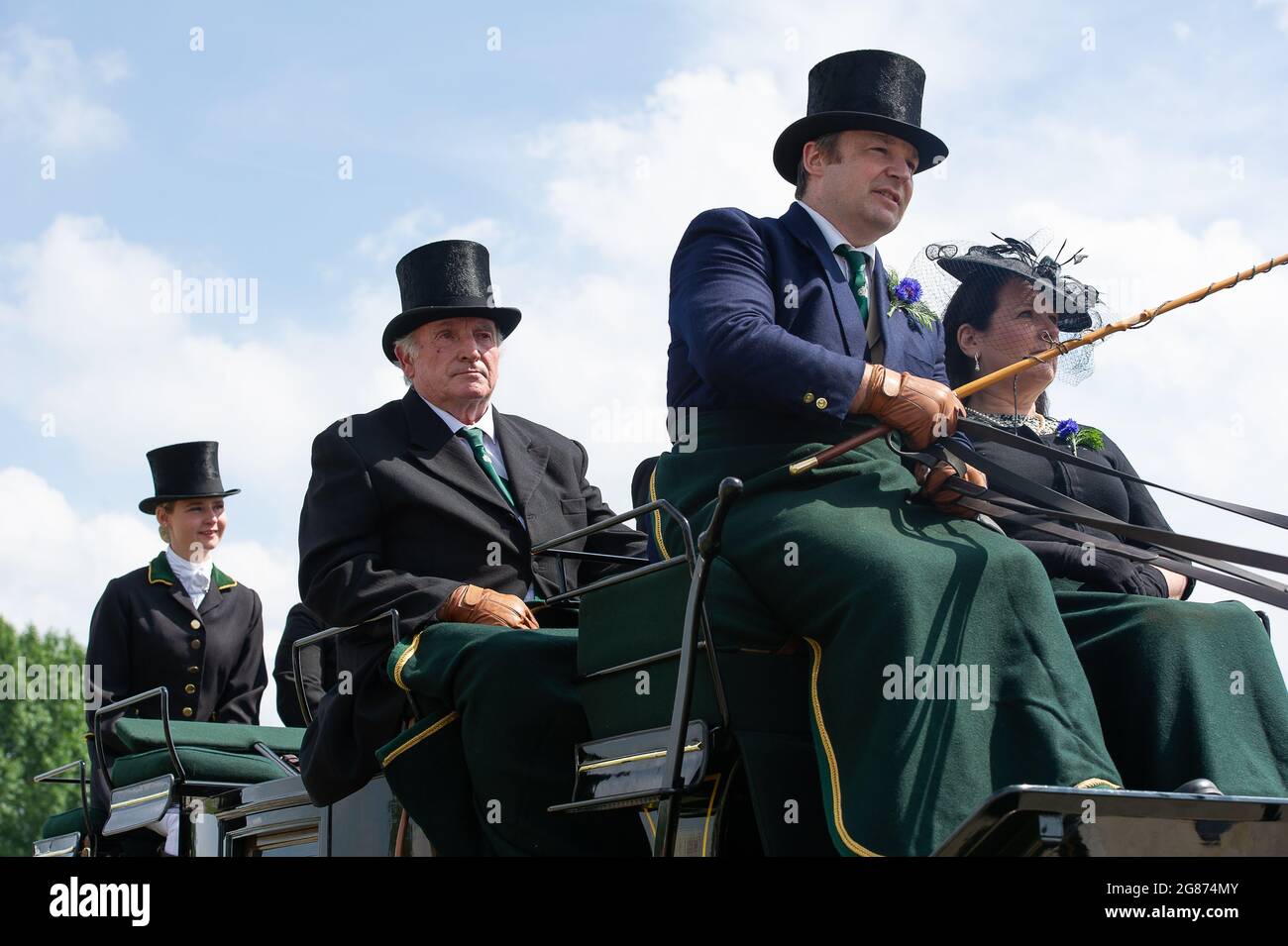 Jack Wetzel Coaching Marathon High Resolution Stock Photography and ...
