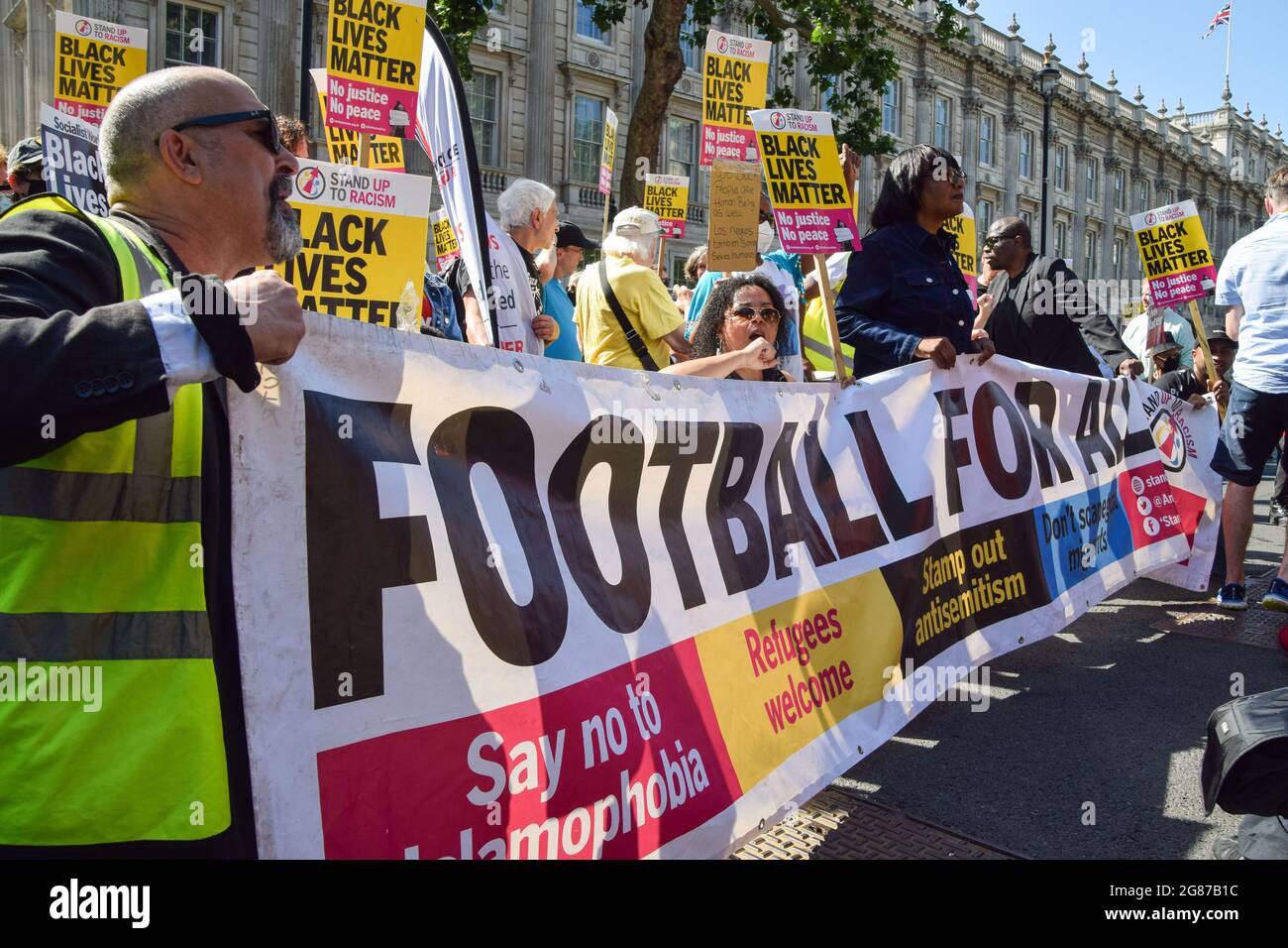 Marcus rashford jadon sancho euro 2020 hi-res stock photography and ...