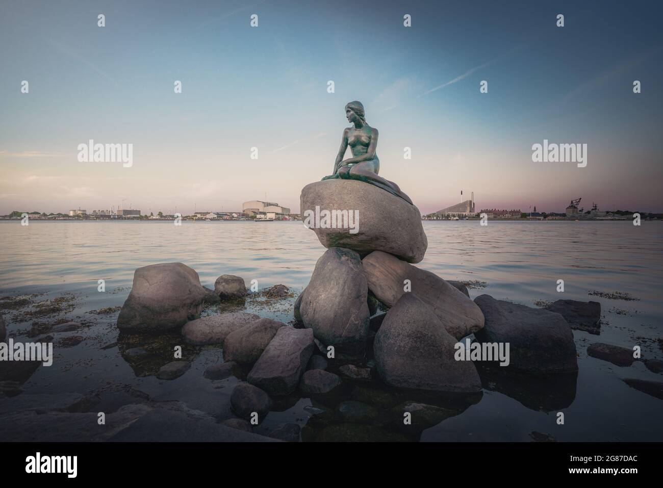 Little mermaid statue at sunset - Copenhagen, Denmark Stock Photo - Alamy