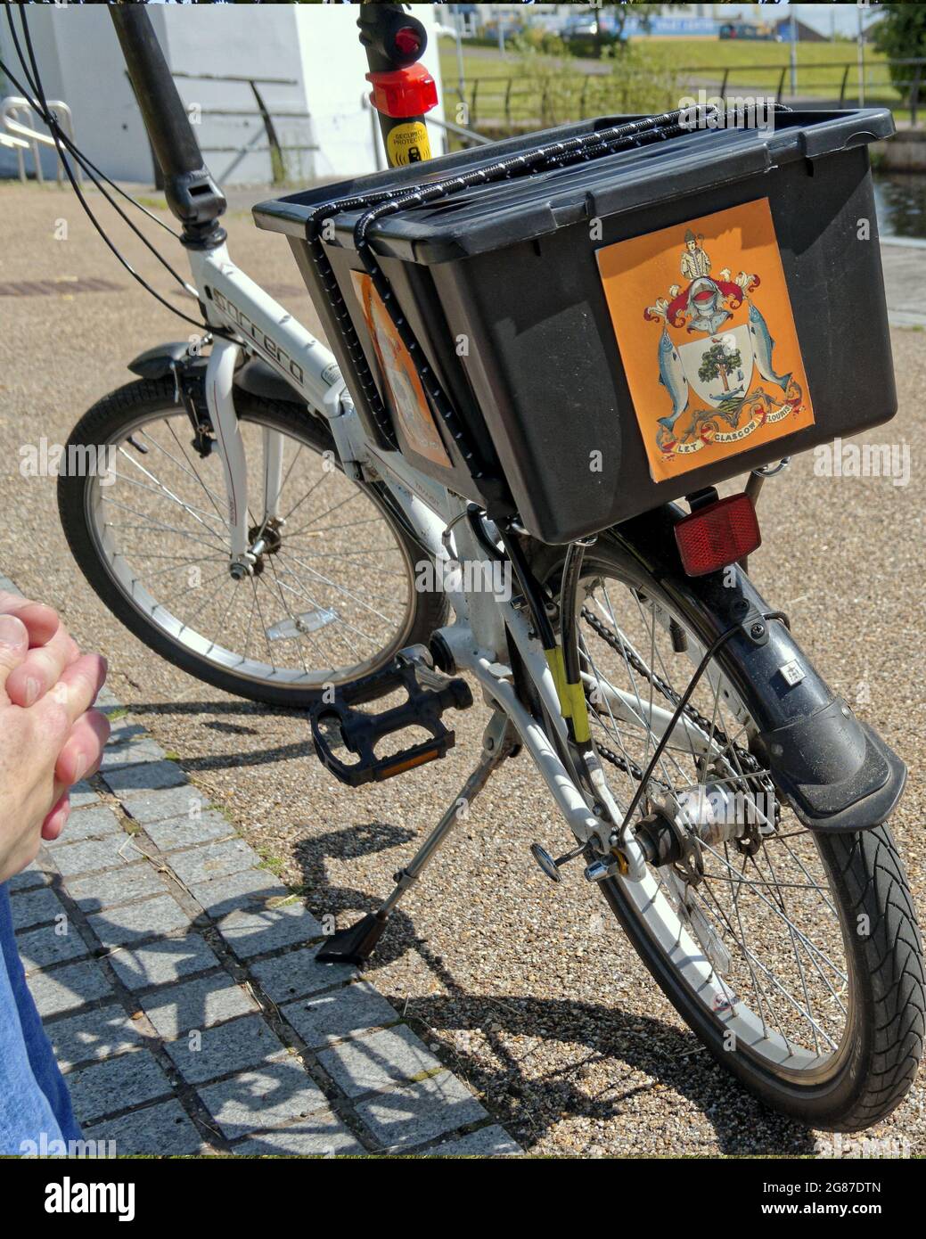 Uk Weather: Glasgow, Scotland, 17th July, 2021. UK Weather: Summer is ...