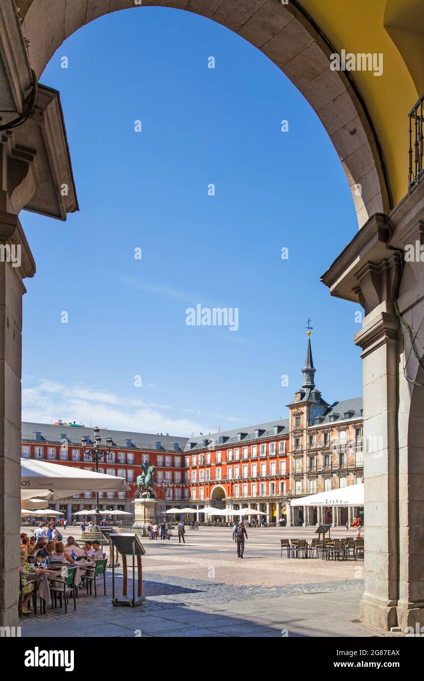 Plaza mayor main square tower hi-res stock photography and images - Alamy
