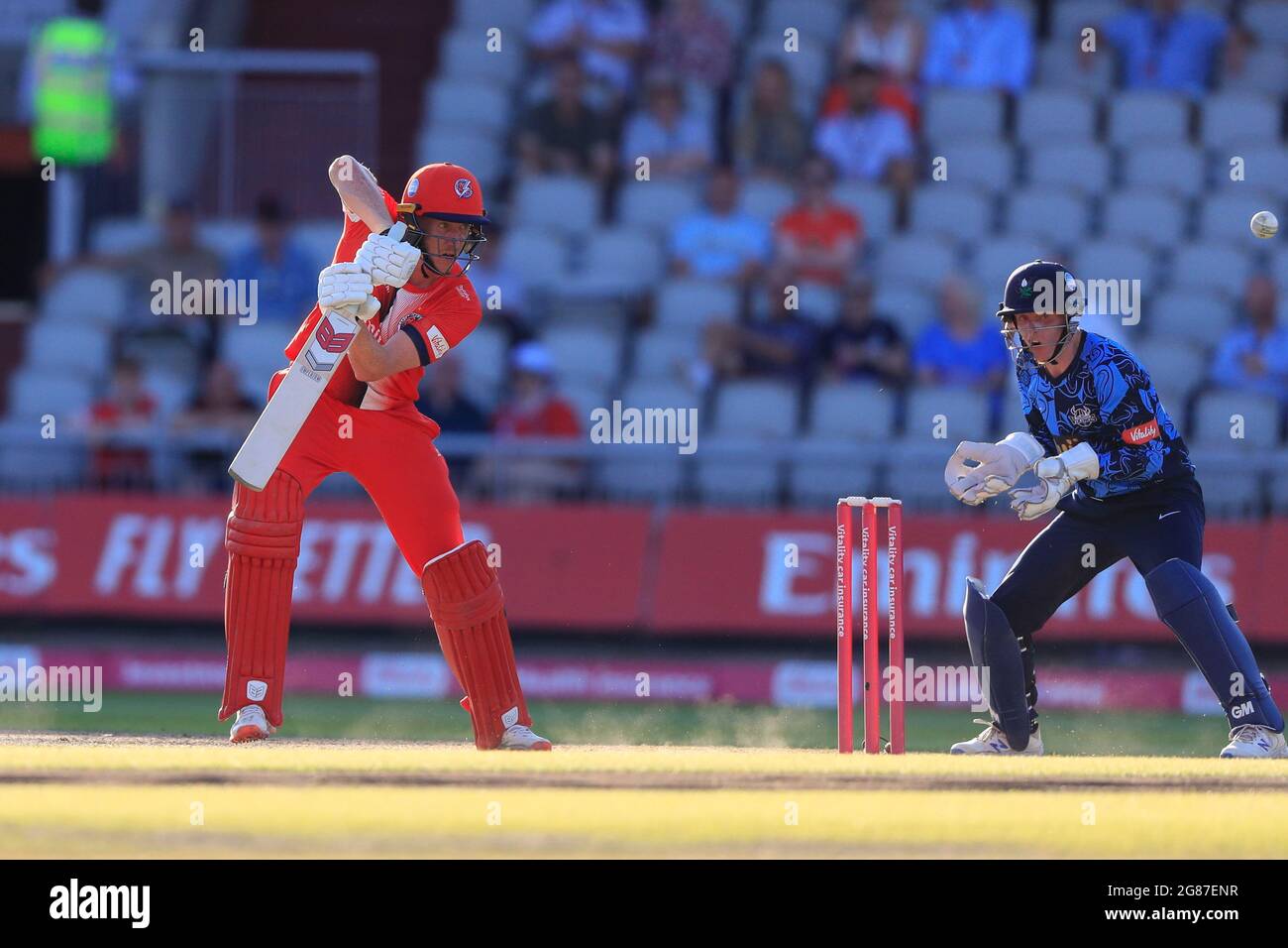 Luke wells cricket hi-res stock photography and images - Alamy