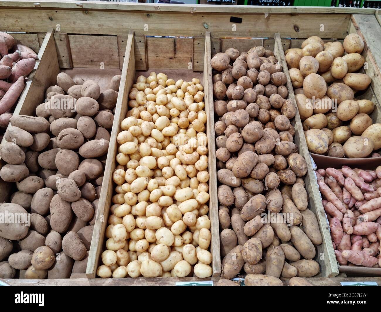 Farm shop display hi-res stock photography and images - Alamy