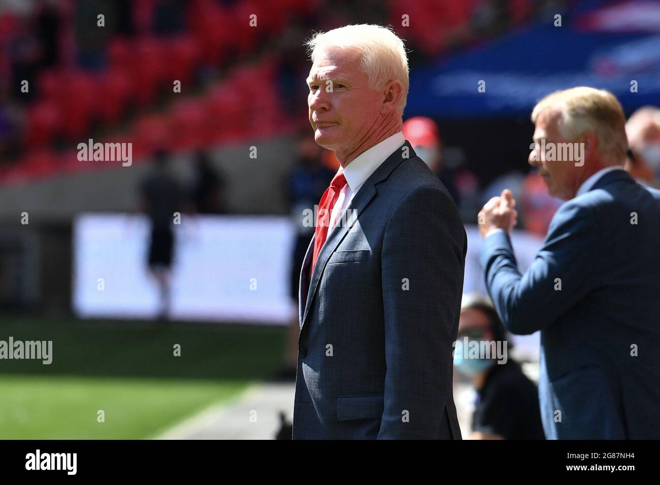 St helens chairman hi-res stock photography and images - Alamy